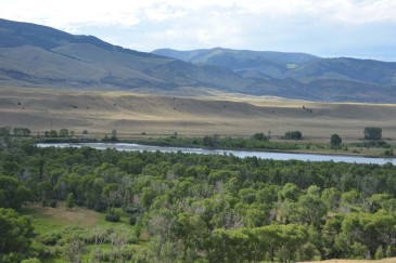 Yellowstone River Ranch - Montana | Fay Ranches