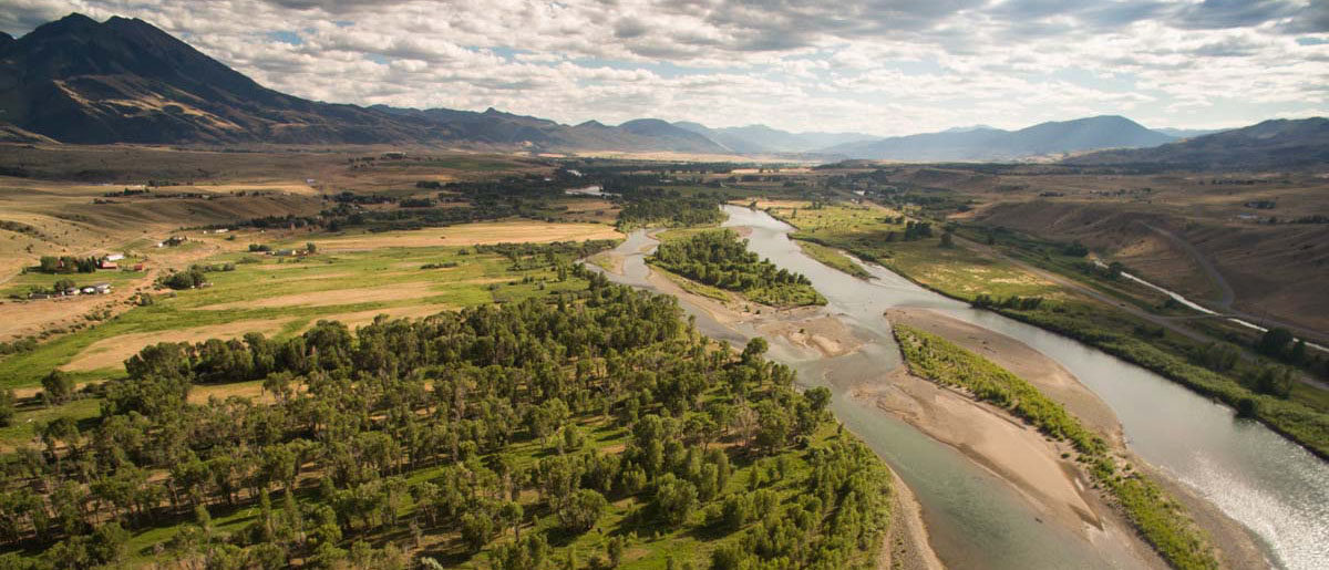Yellowstone River Ranch - Montana | Fay Ranches