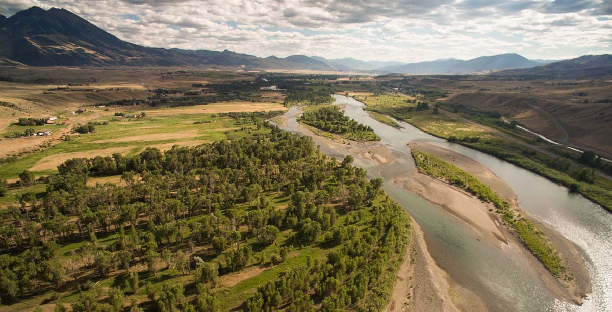 Yellowstone River Ranch - Montana | Fay Ranches