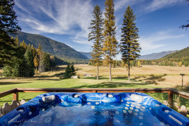 Bull River Chalet | Noxon Montana | Fay Ranches