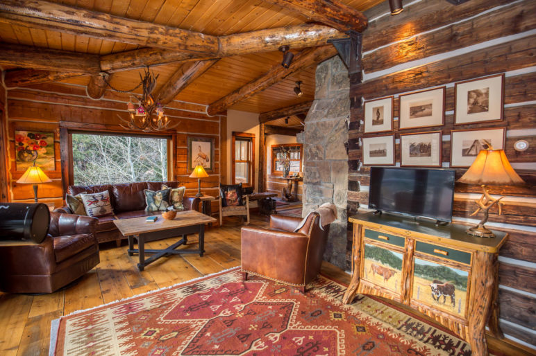 Historic Hawkwood House | McLeod Montana | Fay Ranches