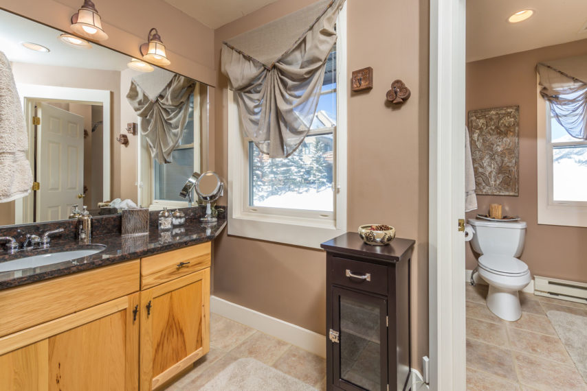 Saddle Ridge Townhome | Fay Ranches