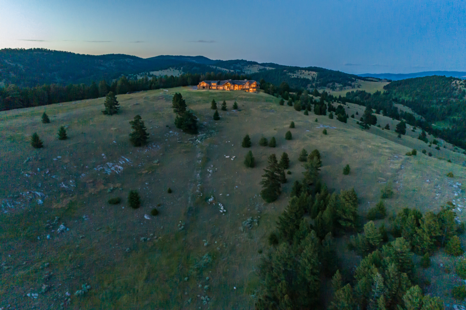 Crazy Elk Ranch | Belgrade Montana Dream Home | Fay Ranches