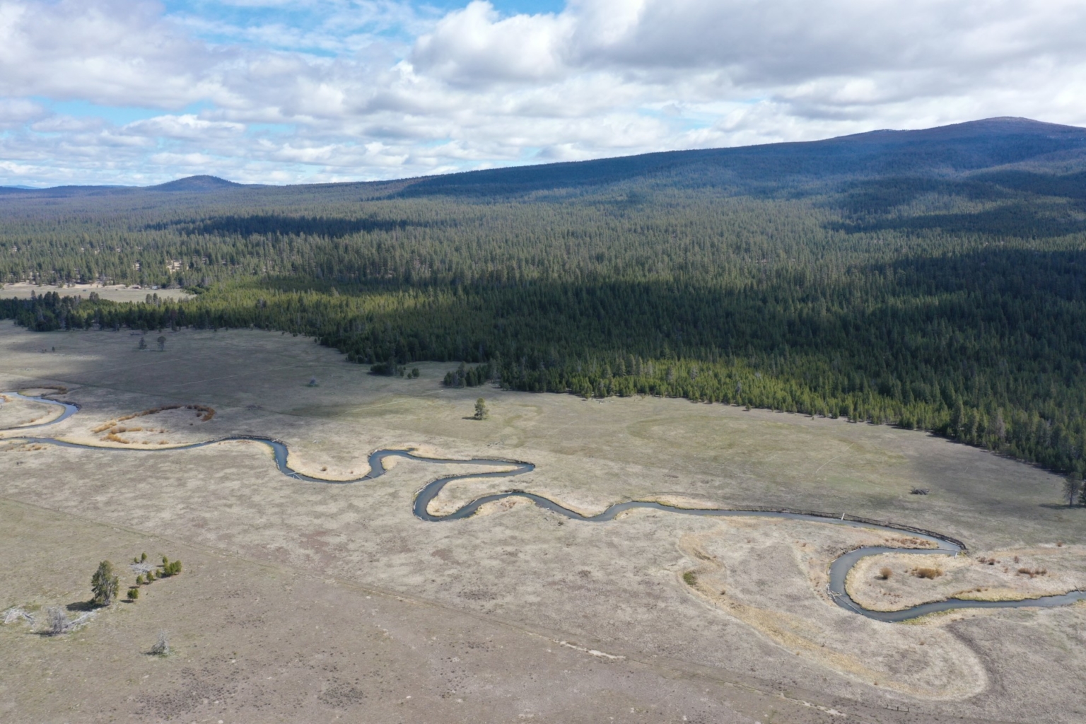 Rocky Ford Ranch | Williamson River Frontage | Fay Ranches