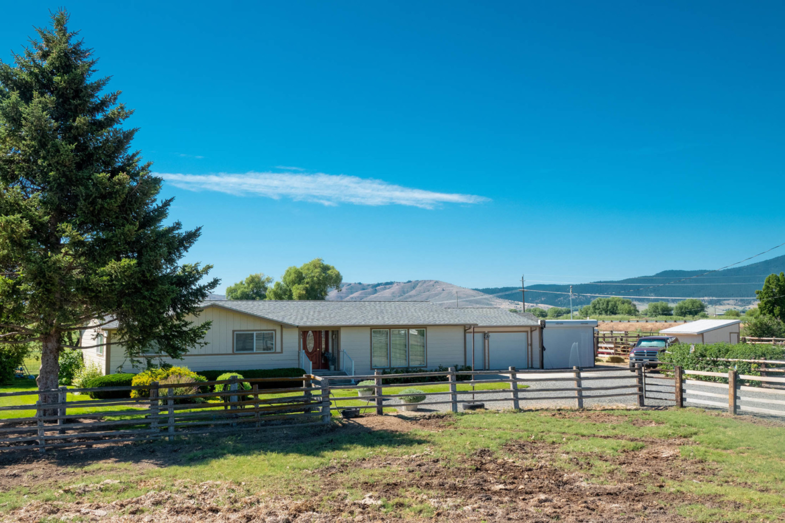Chandler Hereford Ranch | Oregon Cattle Ranch | Fay Ranches