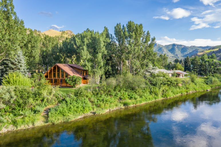 Missouri River Cabin | Montana Fishing Property For Sale | Fay Ranches