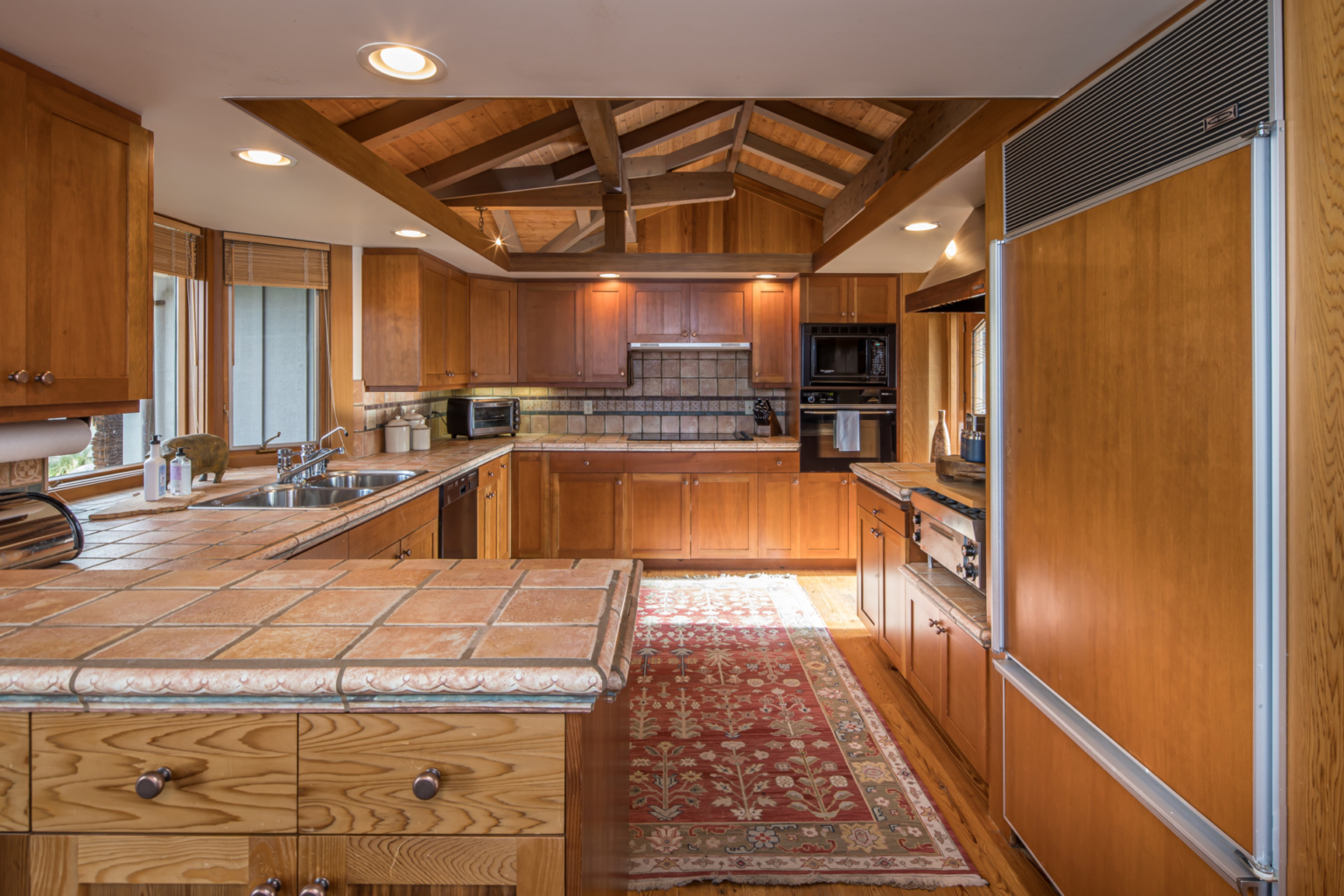 Sacred Raven Ranch | Fishtail Montana | Fay Ranches