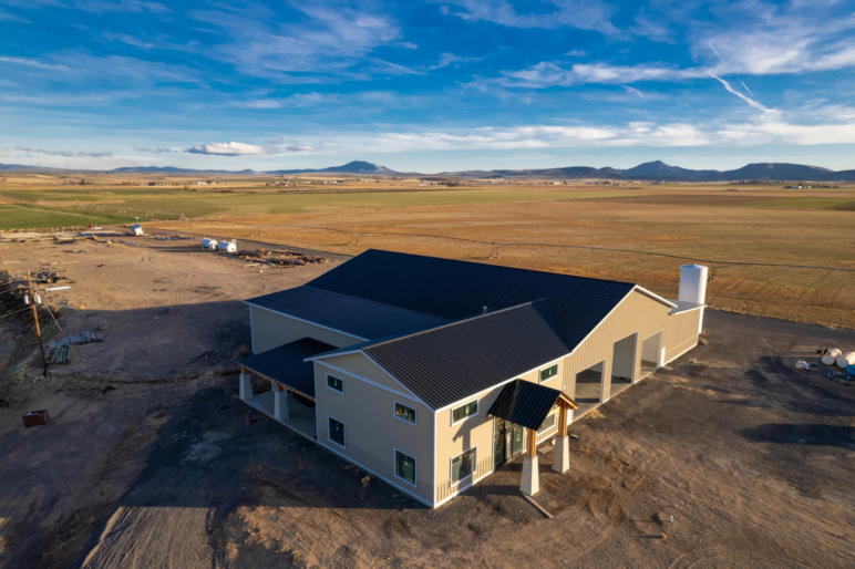 Cascade Mountain View Farm | Madras Oregon | Fay Ranches