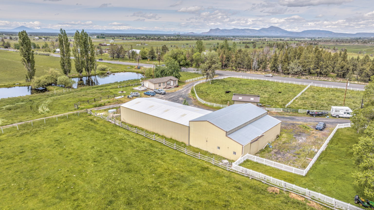 Cow Bell Ranch | Powell Butte Oregon | Fay Ranches