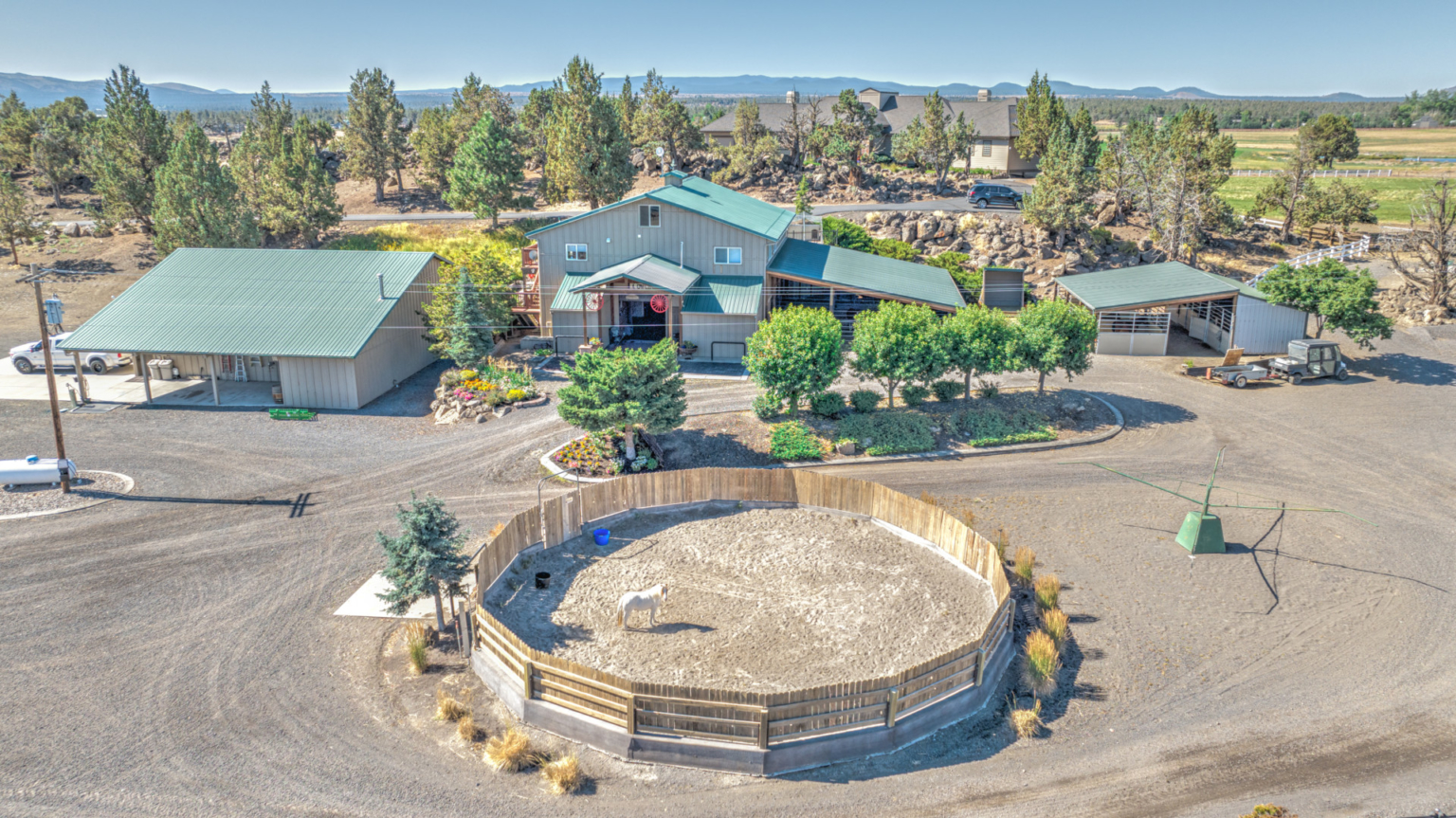 Cowgirl’s Dream | Bend Oregon | Fay Ranches