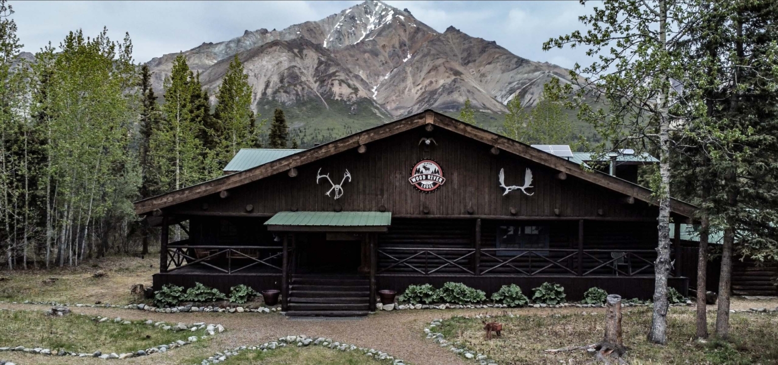 Wood River Lodge | Denali Alaska | Fay Ranches