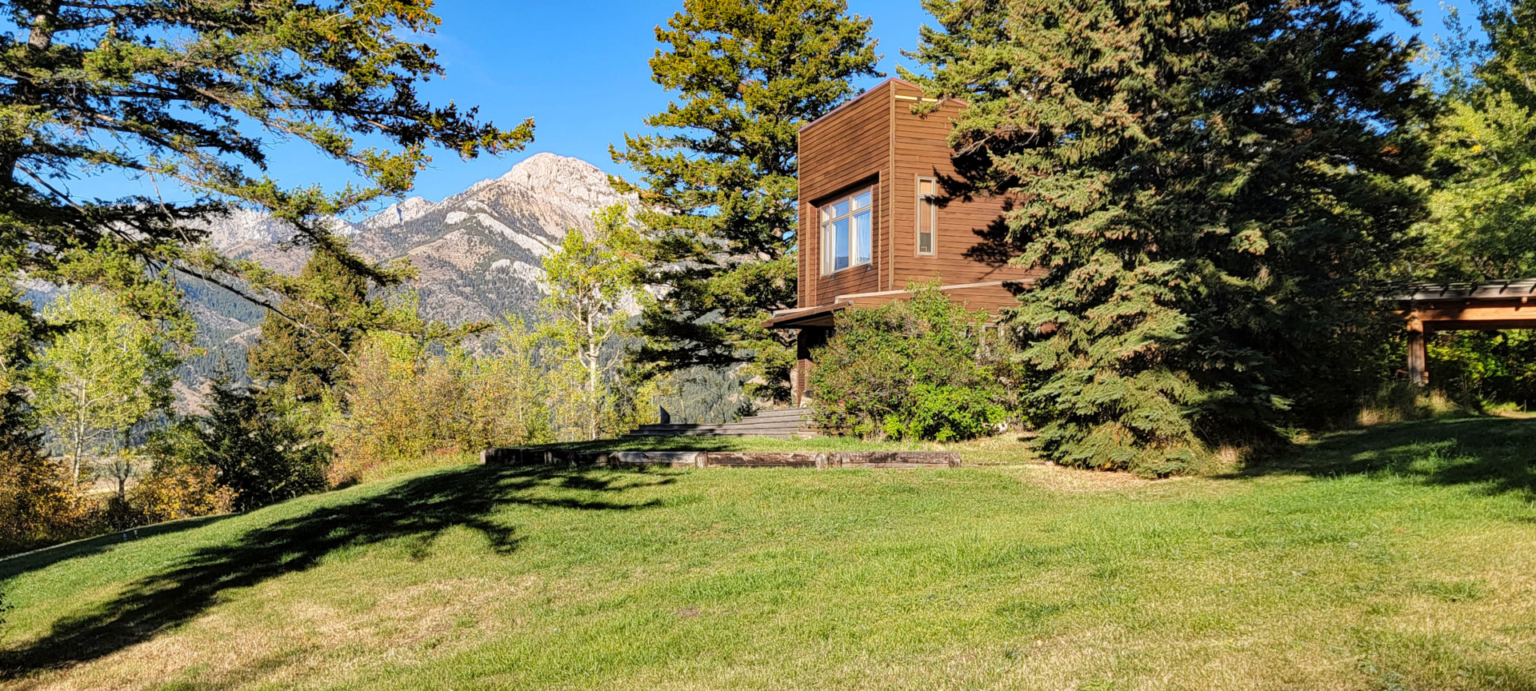 Windcall Ranch | Springhill Montana | Fay Ranches