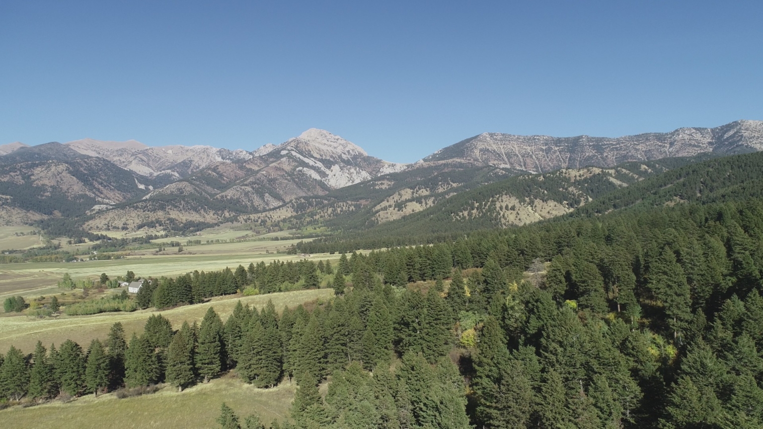 Windcall Ranch | Springhill Montana | Fay Ranches
