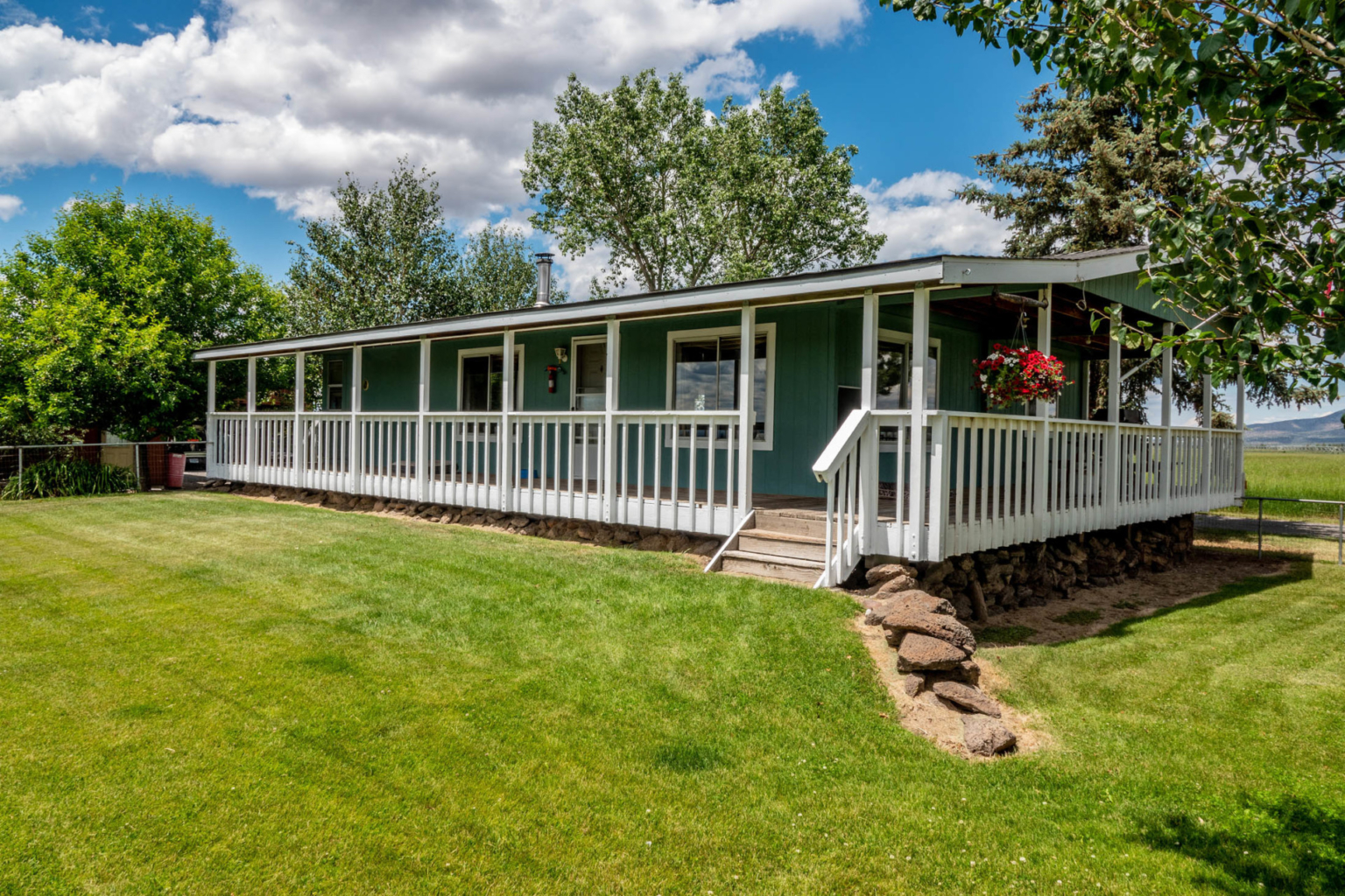 Green Grass Farm | Bend Oregon | Fay Ranches