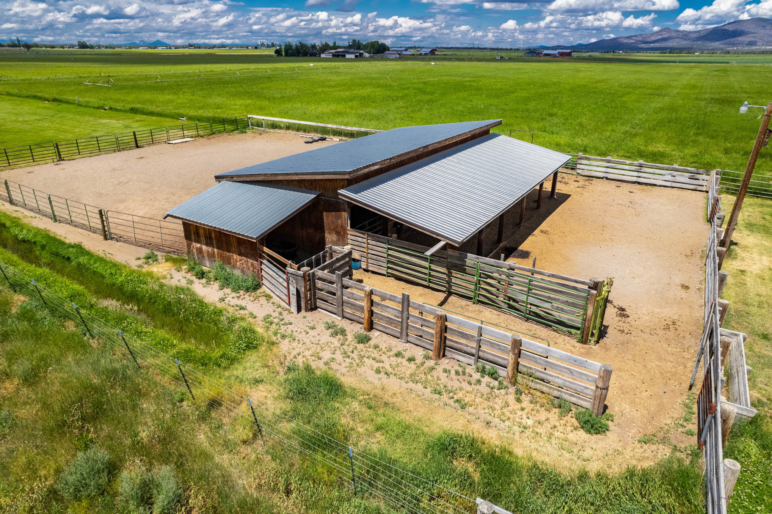Green Grass Farm | Bend Oregon | Fay Ranches