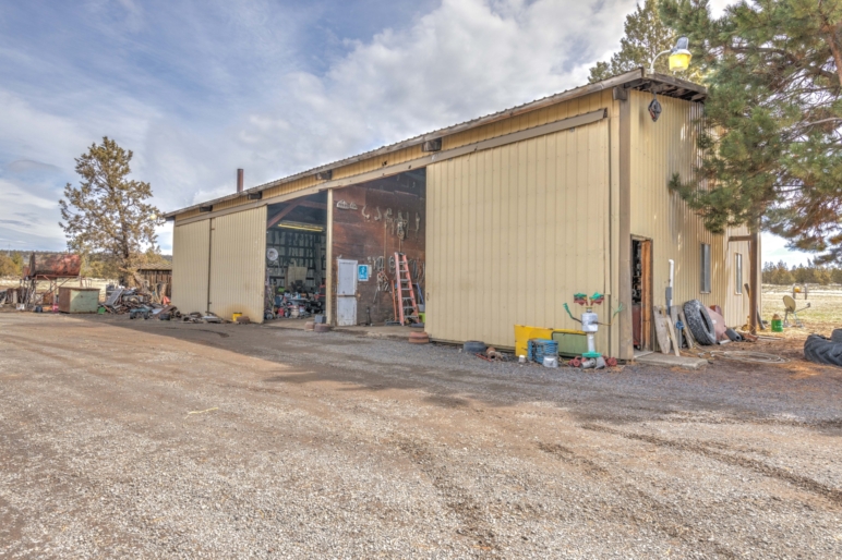 Lazy JW Ranch | Powell Butte Oregon | Fay Ranches