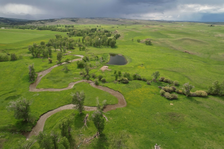 Beartooth Overlook | Fishtail Montana | Fay Ranches