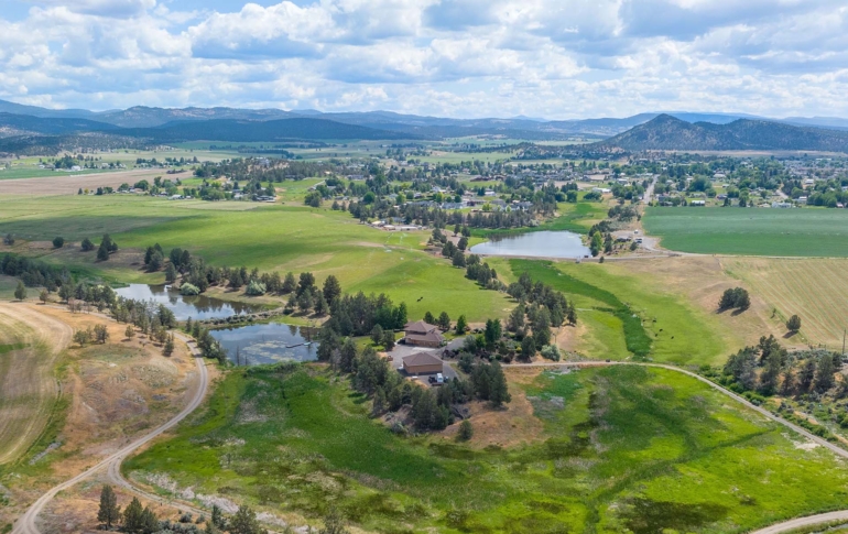 Retreat at Barry’s Pond | Prineville Oregon | Fay Ranches