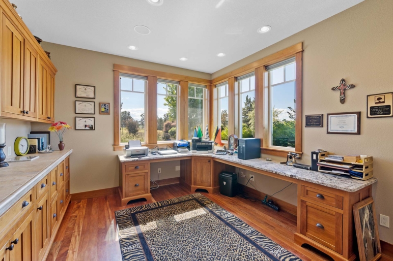 Retreat at Barry’s Pond | Prineville Oregon | Fay Ranches