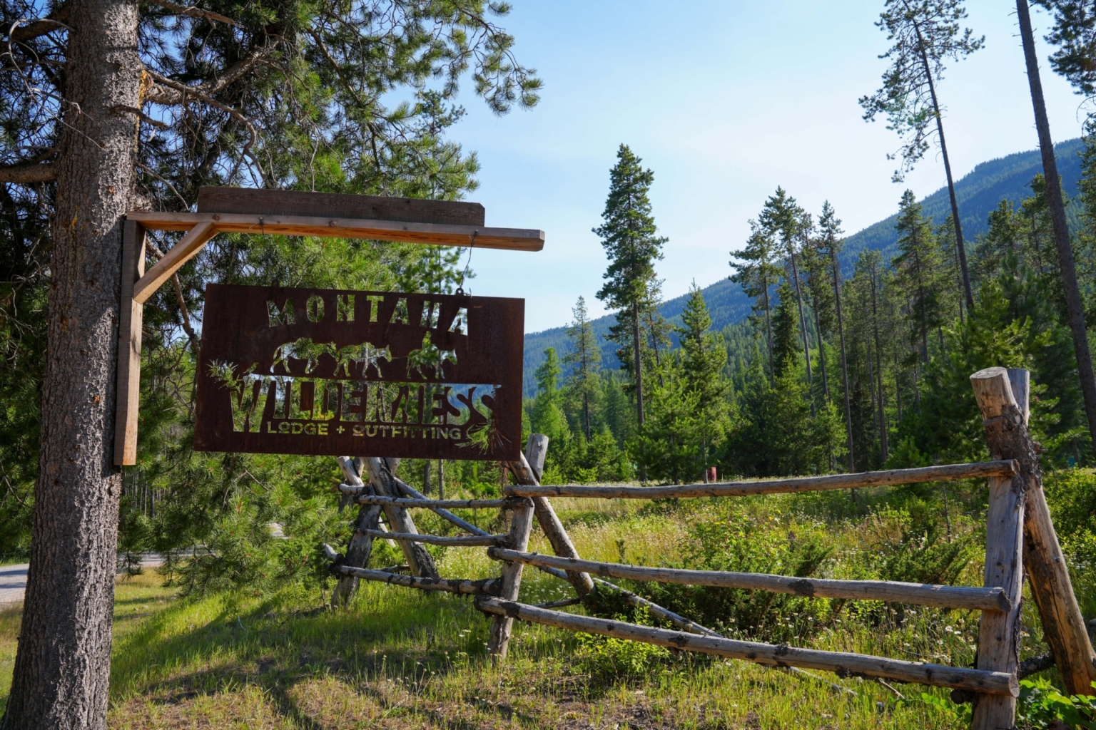 Montana Wilderness Lodge & Outfitting | Spotted Bear Montana | Fay Ranches