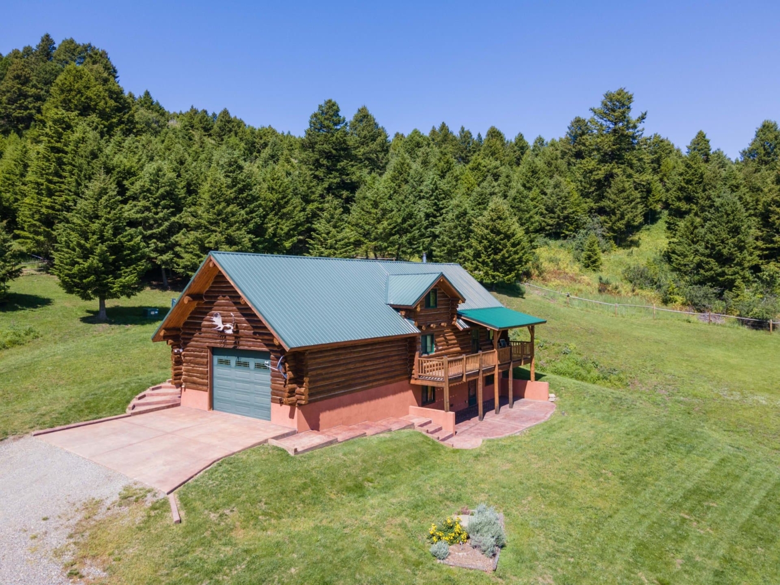 Sky Band Retreat | Livingston Montana | Fay Ranches