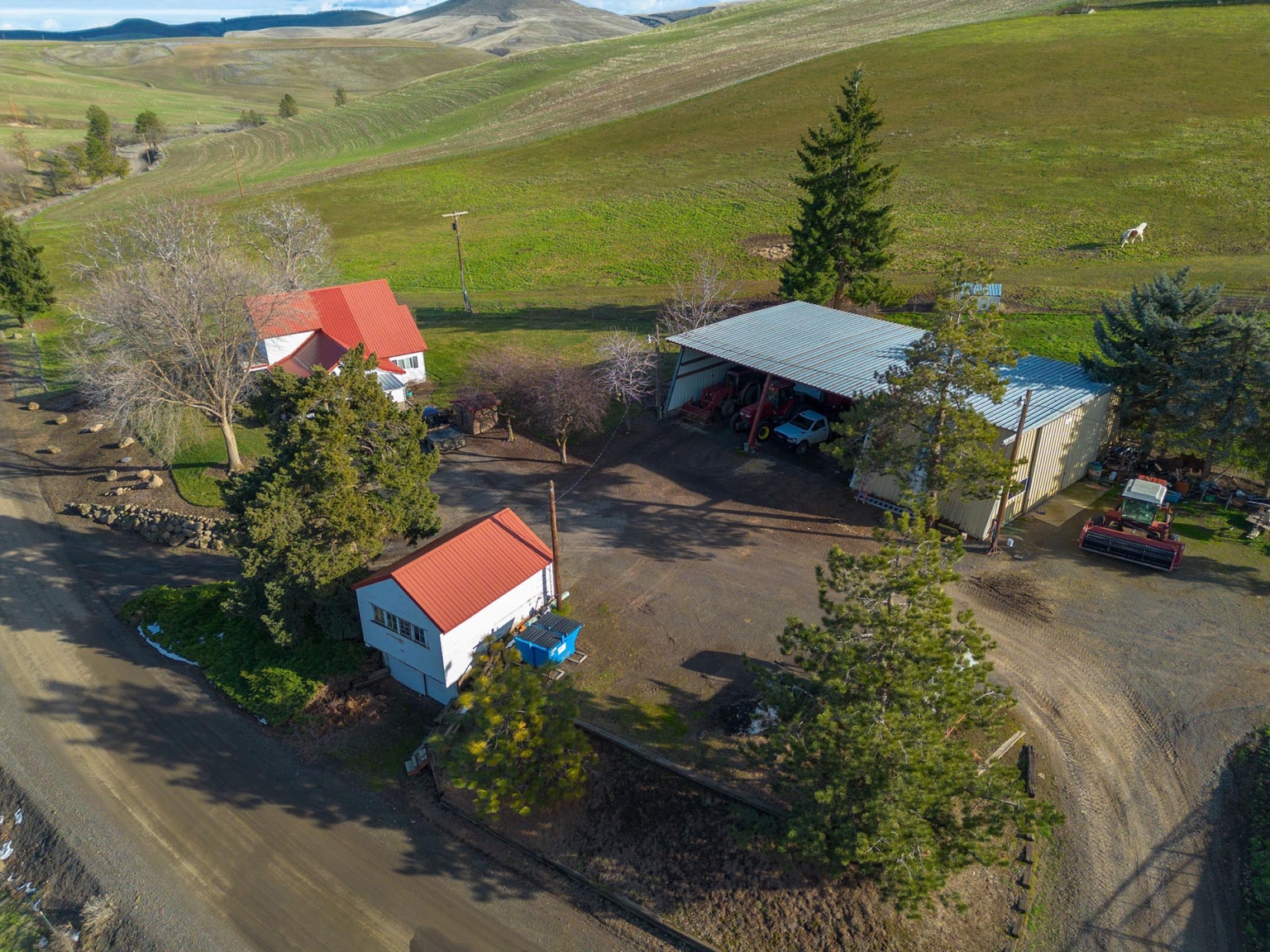 Pine Hollow Farm | Dufur Oregon | Fay Ranches