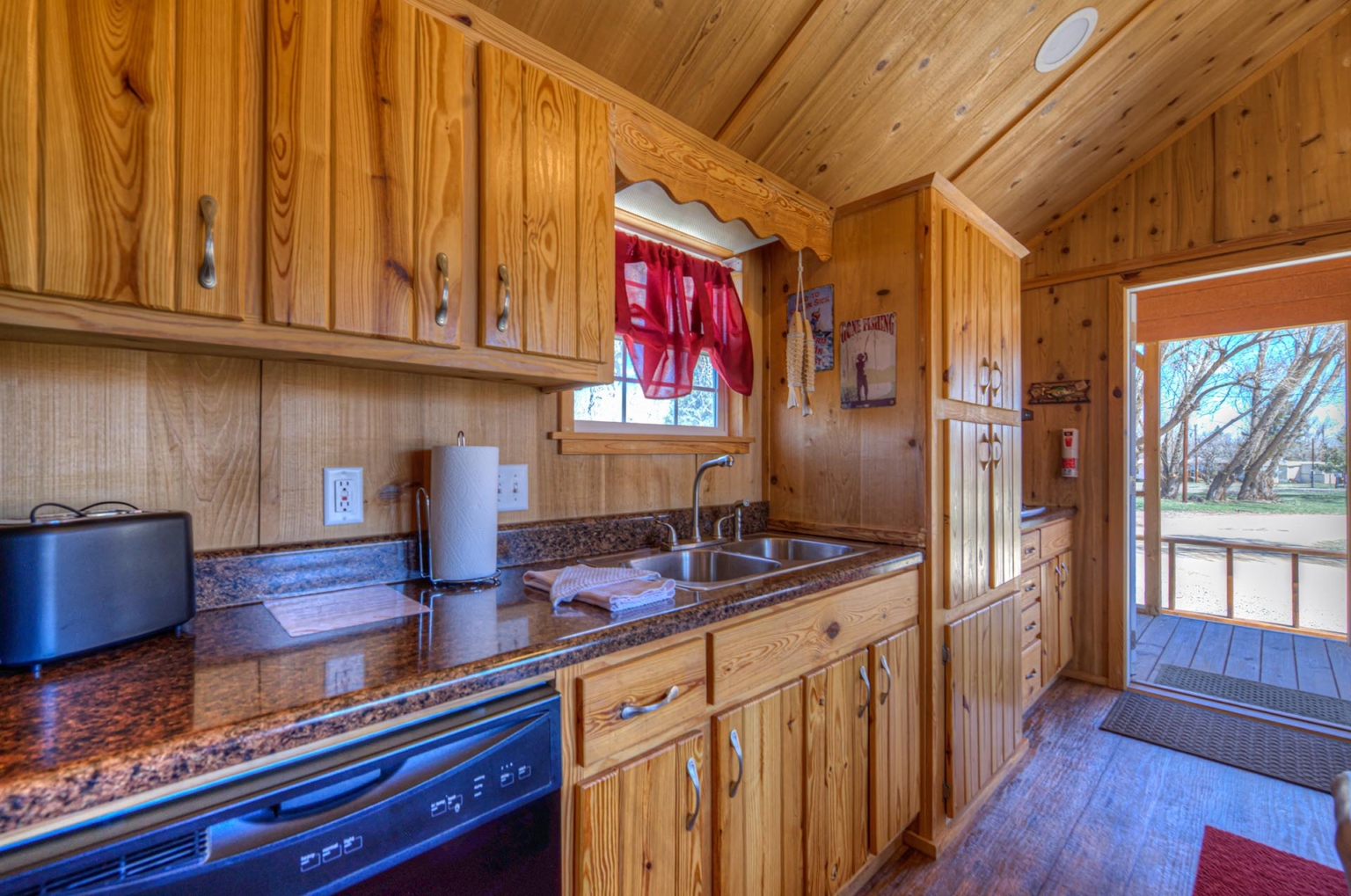 Two Fox Cabins | Colorado | Fay Ranches
