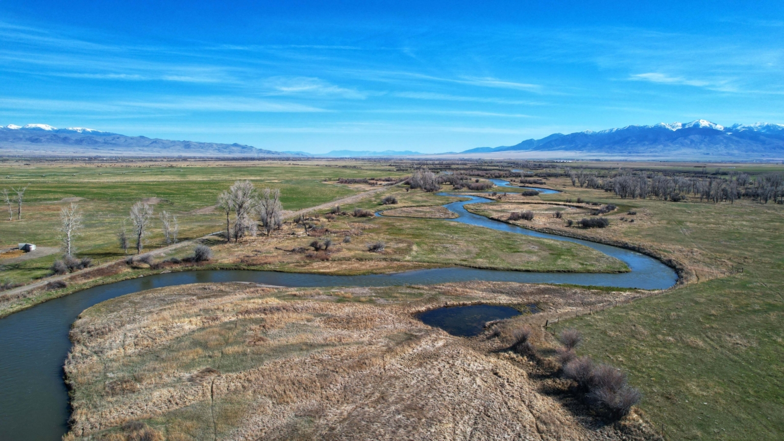 Beaverhead River Cattle Ranch | Twin Bridges Montana | Fay Ranches