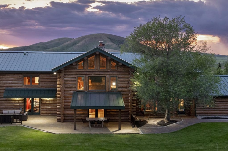 Black Rock Horse Ranch | Idaho Equestrian Property | Fay Ranches