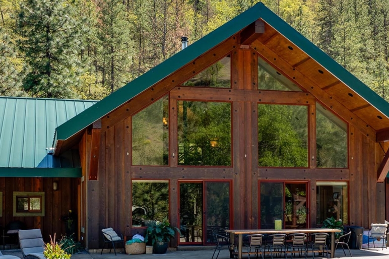 Trout Creek Retreat- Ashwood, Oregon | Fay Ranches
