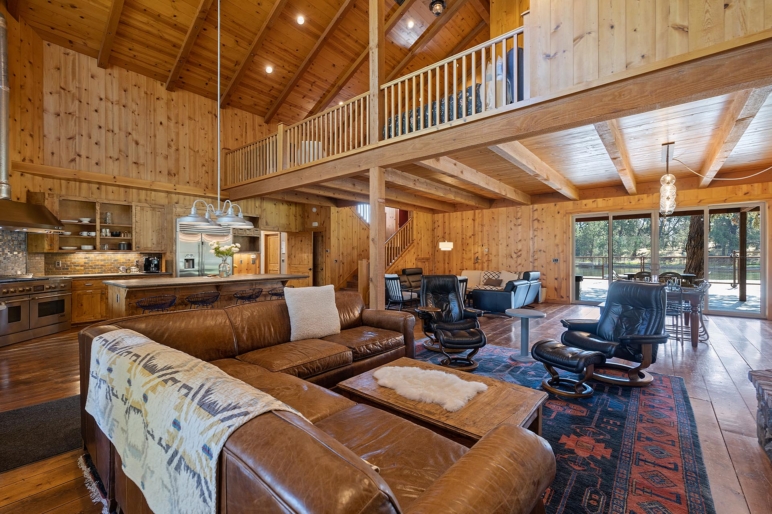 The Perfect Haven | Redmond Oregon | Fay Ranches