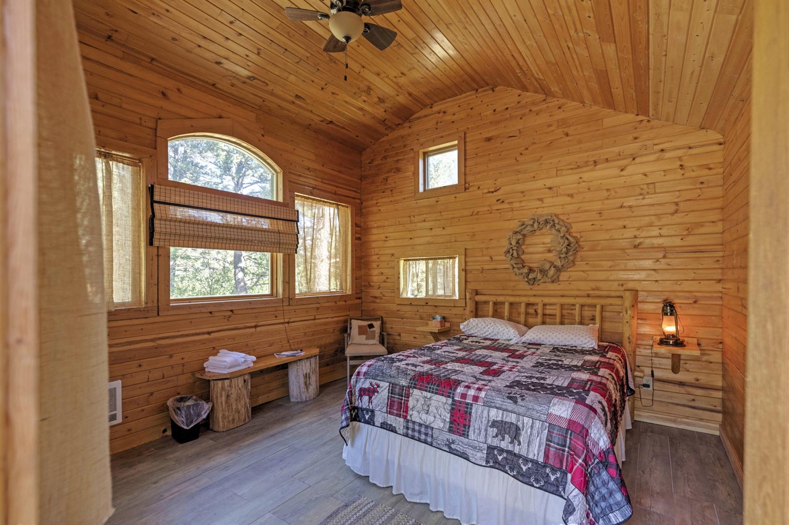 Boulder Creek Lodge | Maxville Montana | Fay Ranches