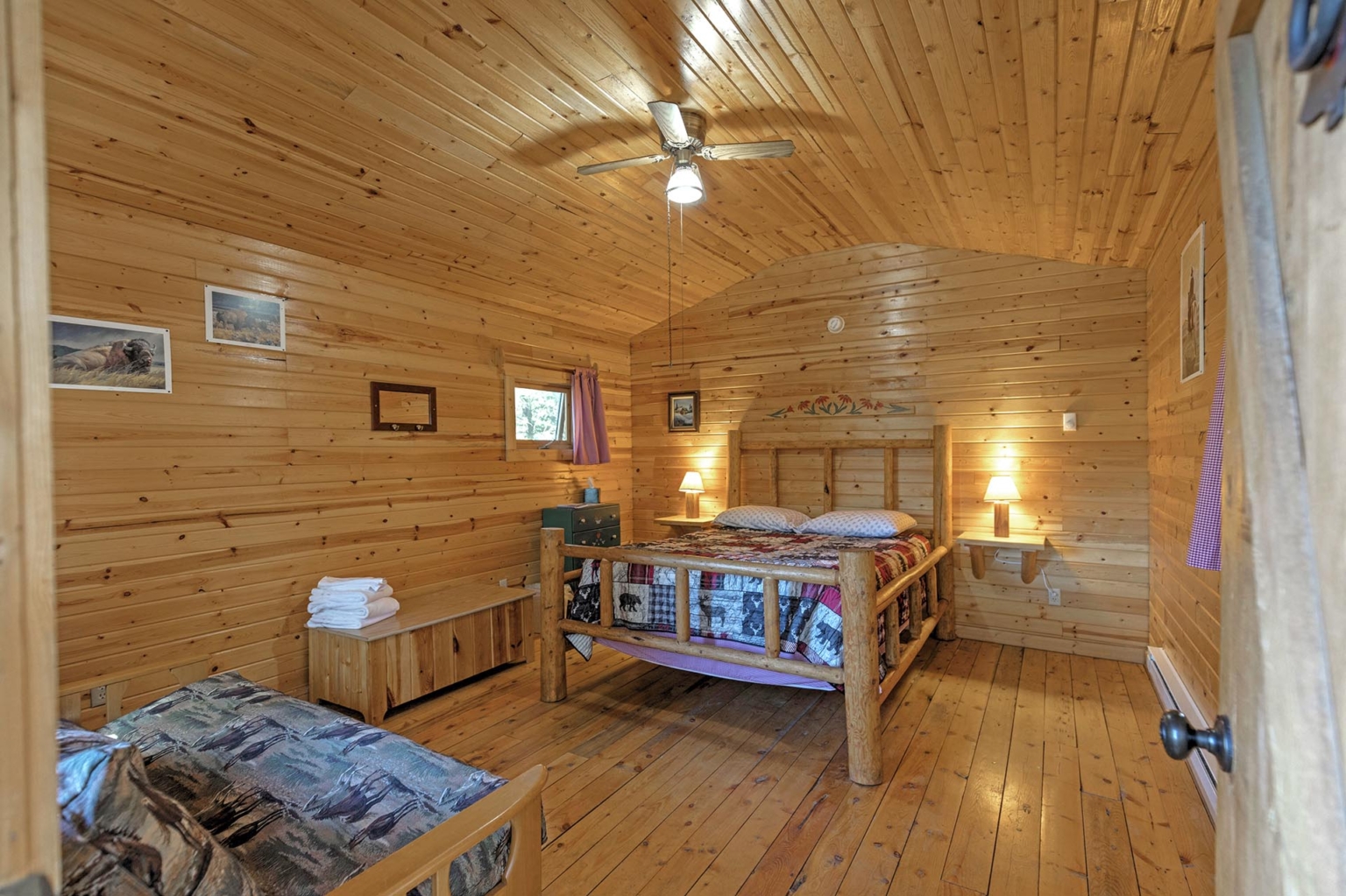 Boulder Creek Lodge | Maxville Montana | Fay Ranches