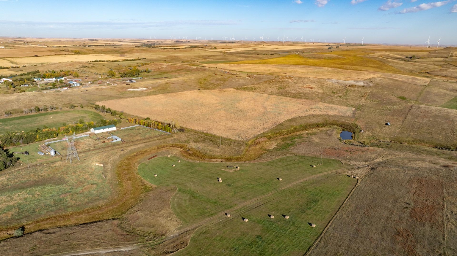 Crown Butte Creek Ranch | Mandan North Dakota | Fay Ranches