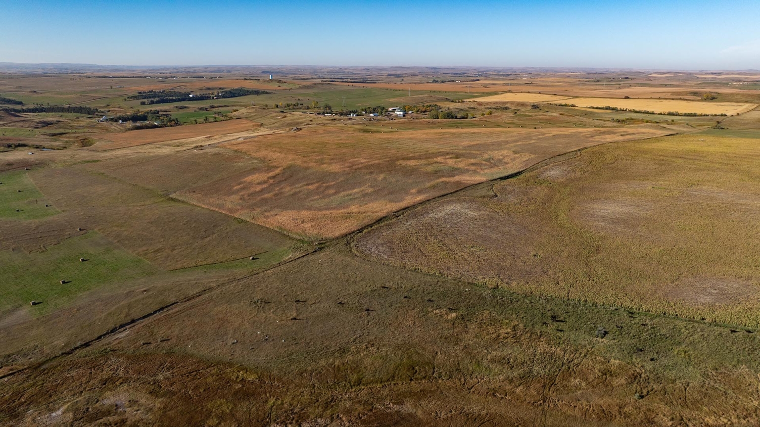 Crown Butte Creek Ranch | Mandan North Dakota | Fay Ranches