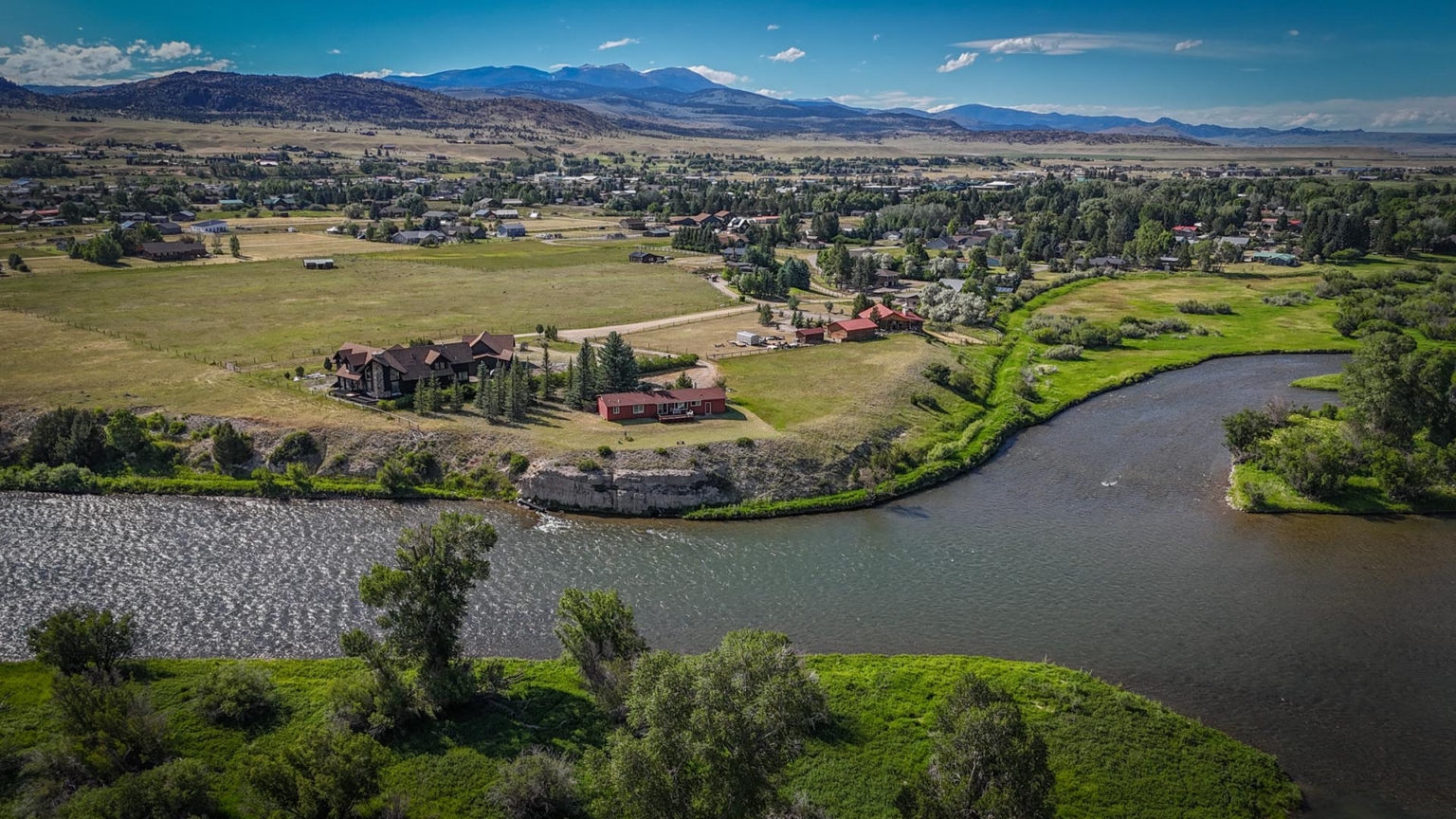Madison Angler’s Retreat | Ennis Montana | Fay Ranches