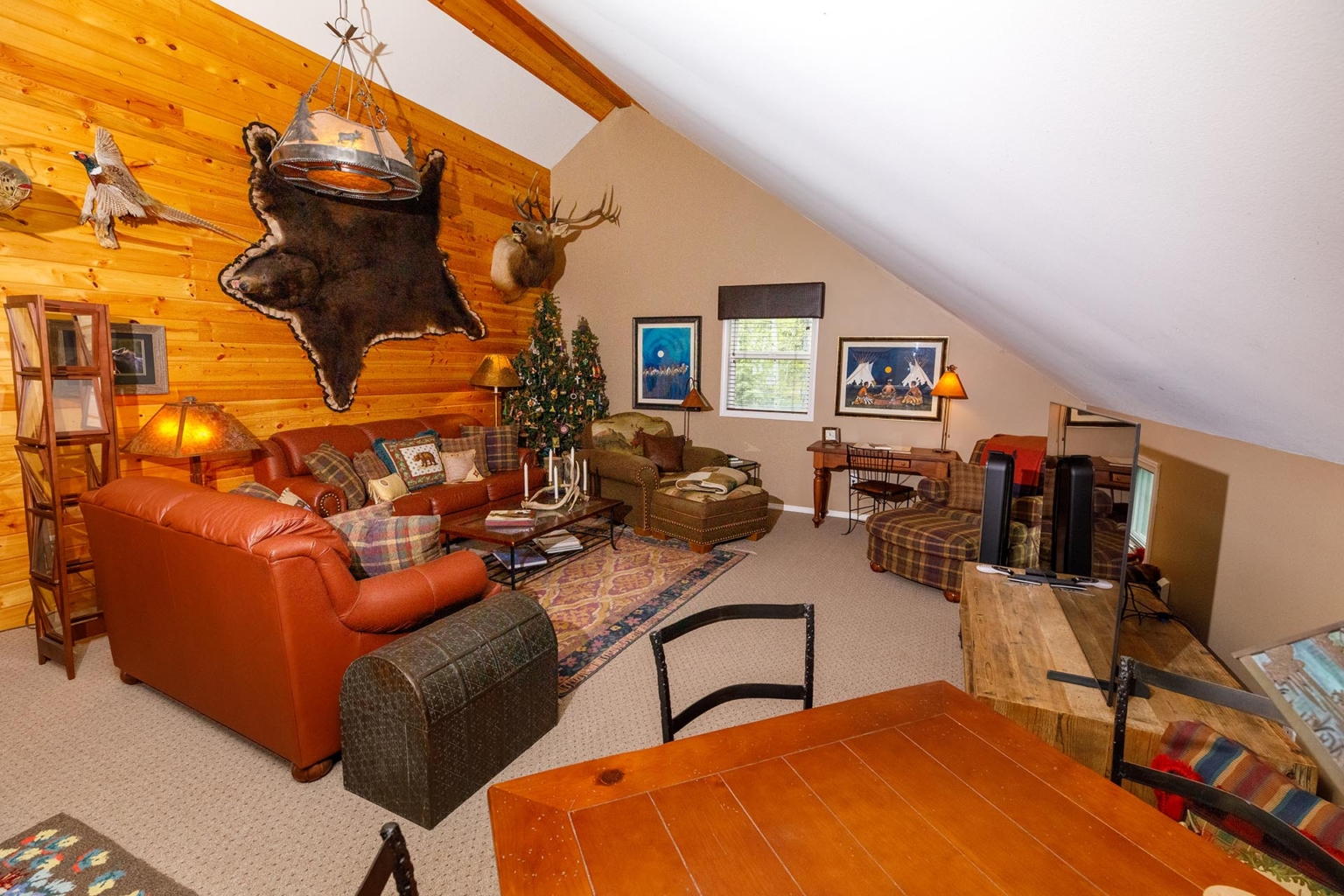 Anglers Hideaway | McLeod Montana | Fay Ranches