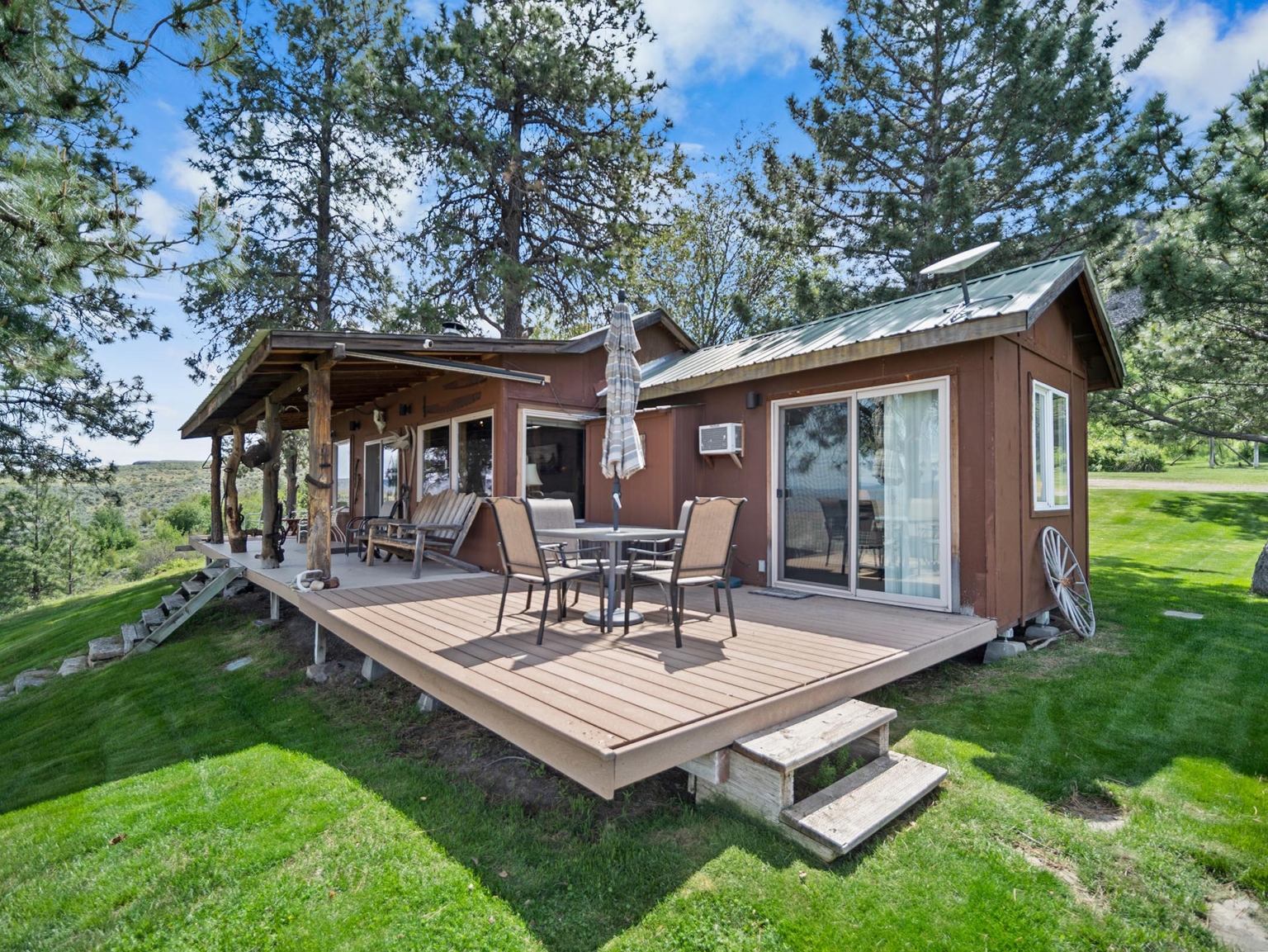 Whiskey Ridge on the Columbia | Bridgeport Washington | Fay Ranches