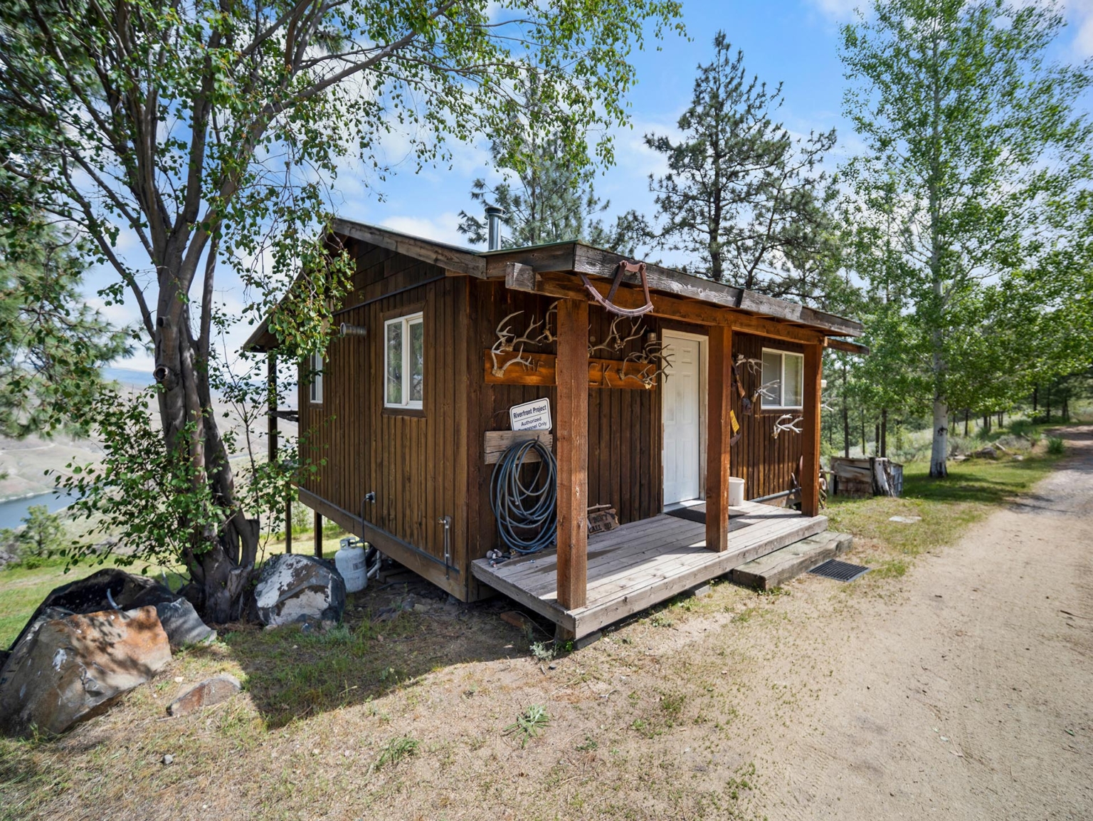 Whiskey Ridge on the Columbia | Bridgeport Washington | Fay Ranches