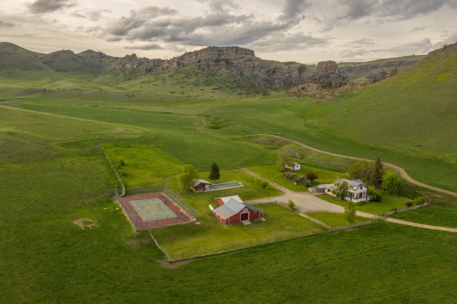 Flying C Ranch | Nye Montana | Fay Ranches