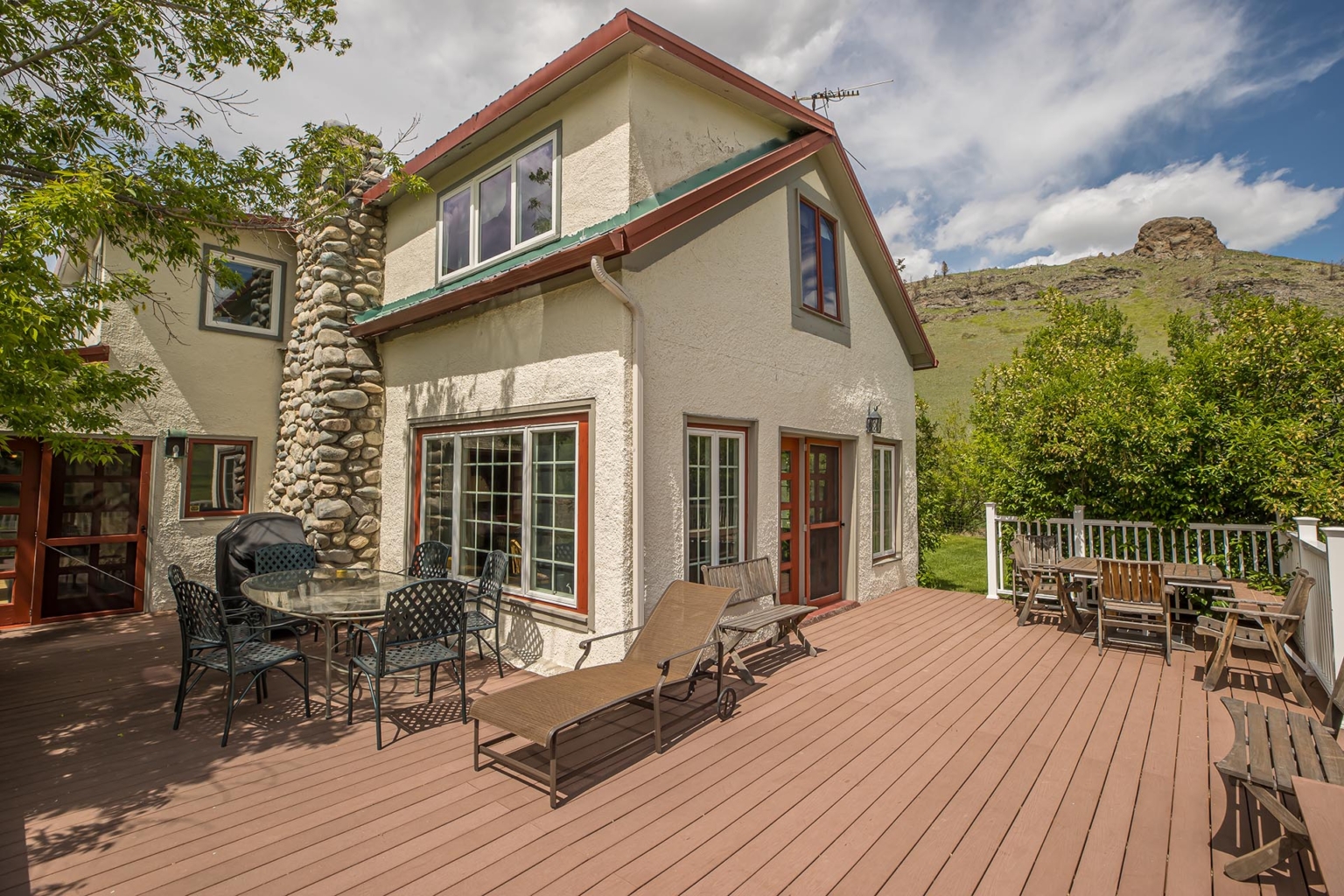 Flying C Ranch | Nye Montana | Fay Ranches