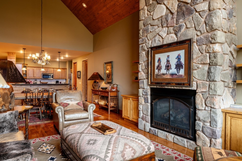 The Hideout Lodge & Guest Ranch | Shell Wyoming | Fay Ranches