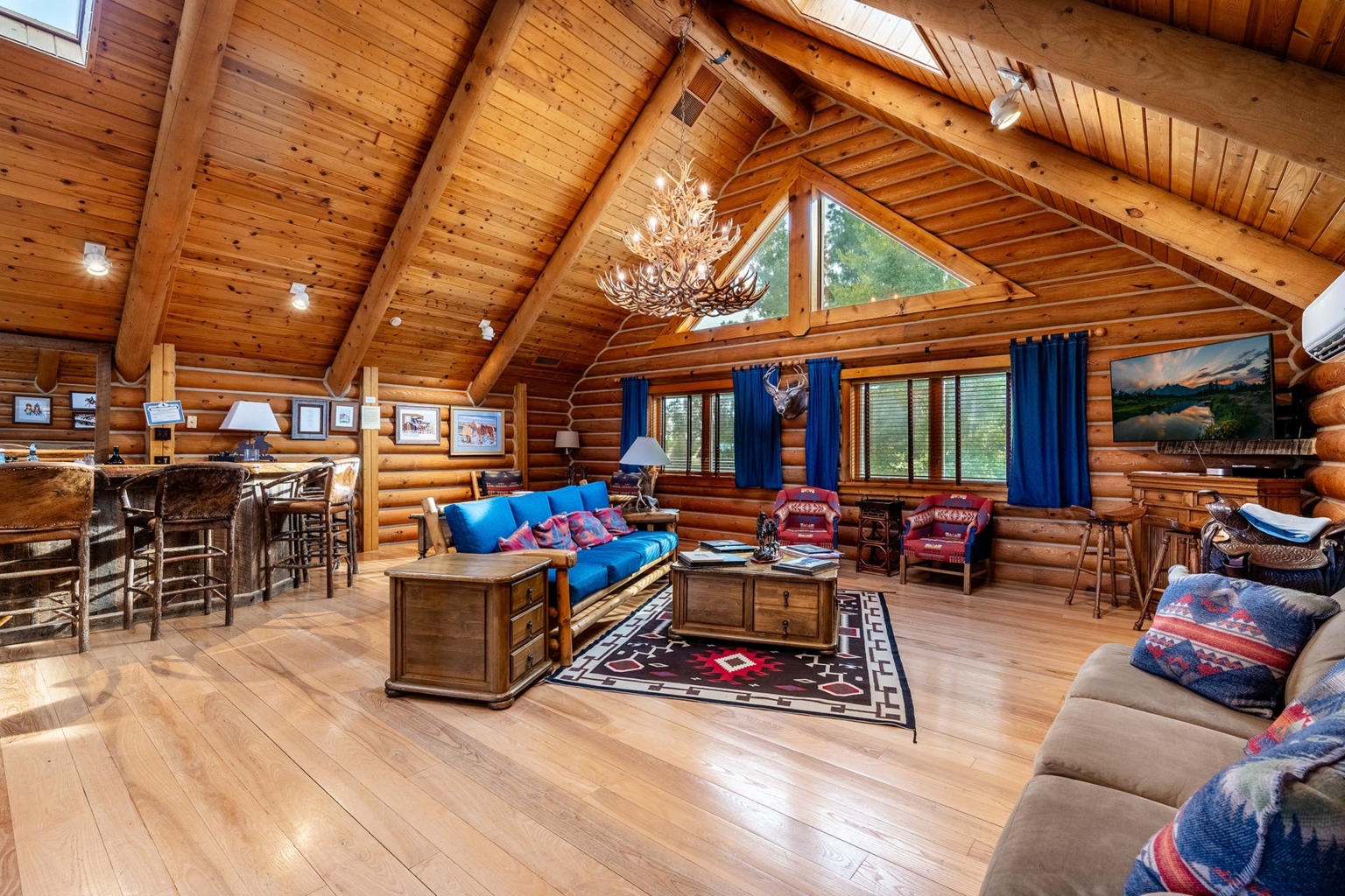 The Hideout Lodge Guest Ranch